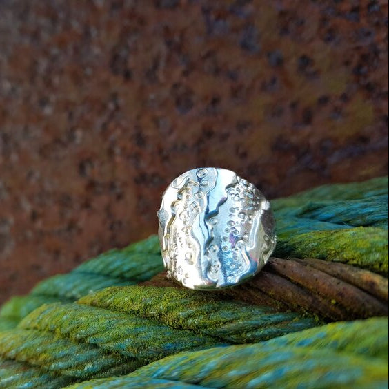 Oval Kelp Ring | Kelly Munro Handmade Scottish Jewellery | Lily Luna ...